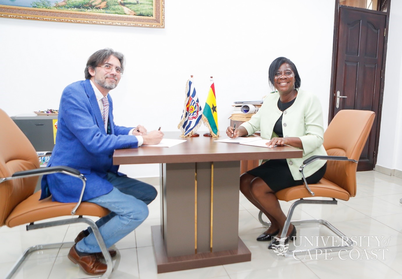 pro_2.jpg | UCC Staff